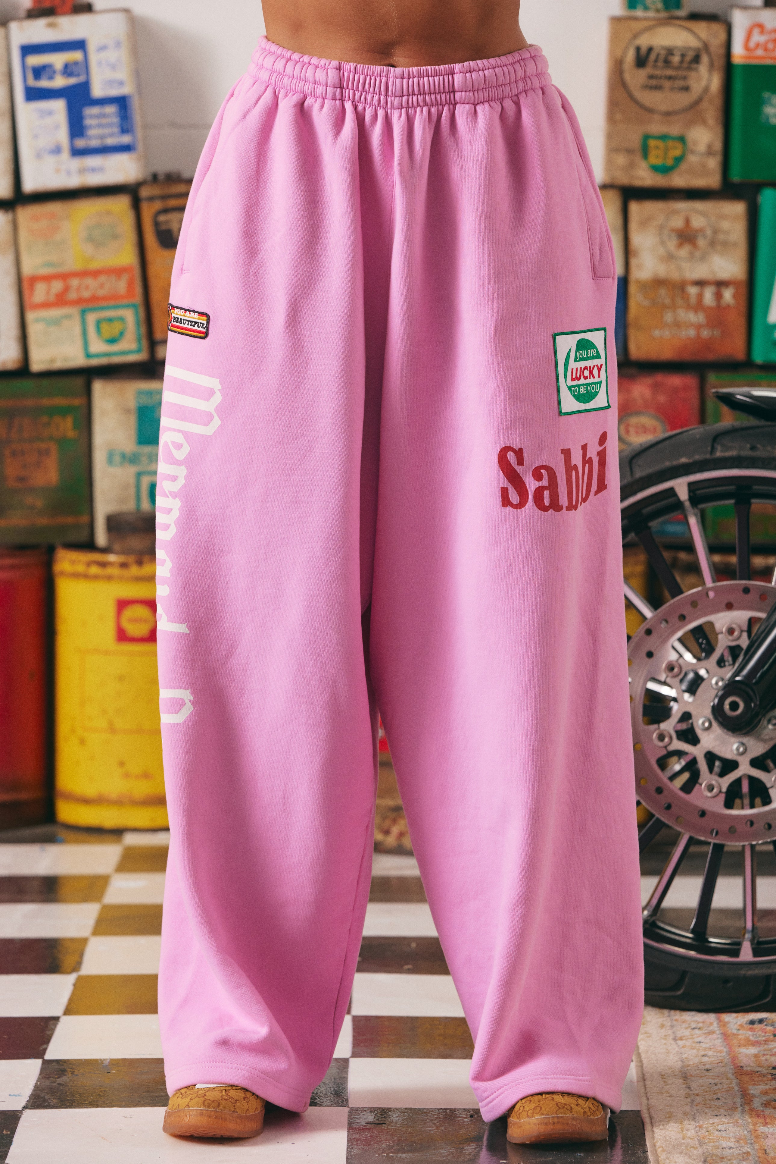 WIDE LEG SWEAT PANTS - MERMAID RACING - PINK – SABBI