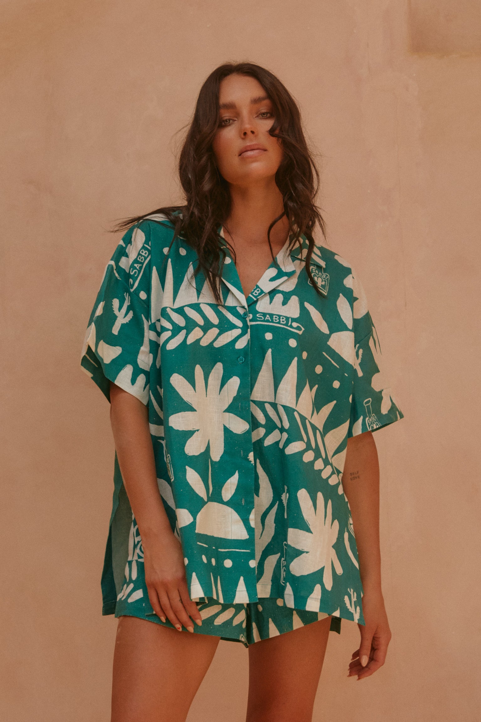Sabbi | The Patron Shirt - It'S Thirsty Work Green – SABBI