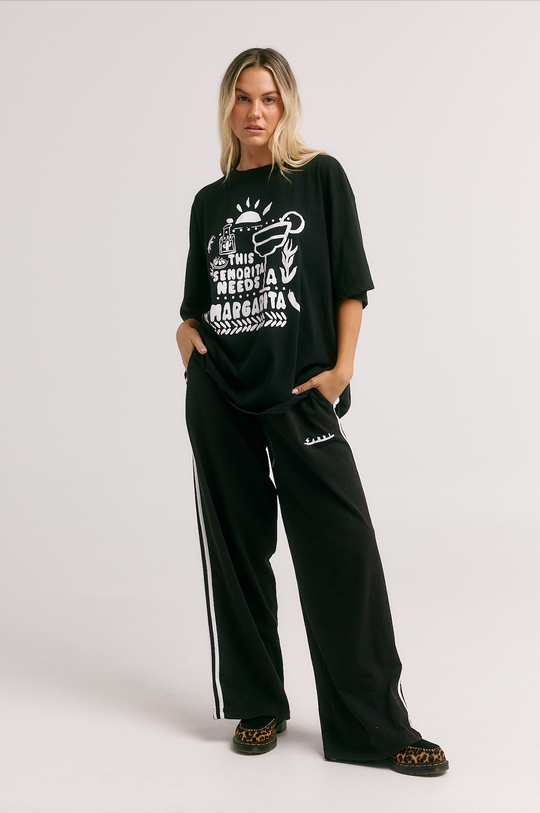 SABBI |THE VERY OVERSIZED MARGIE TEE - BLACK